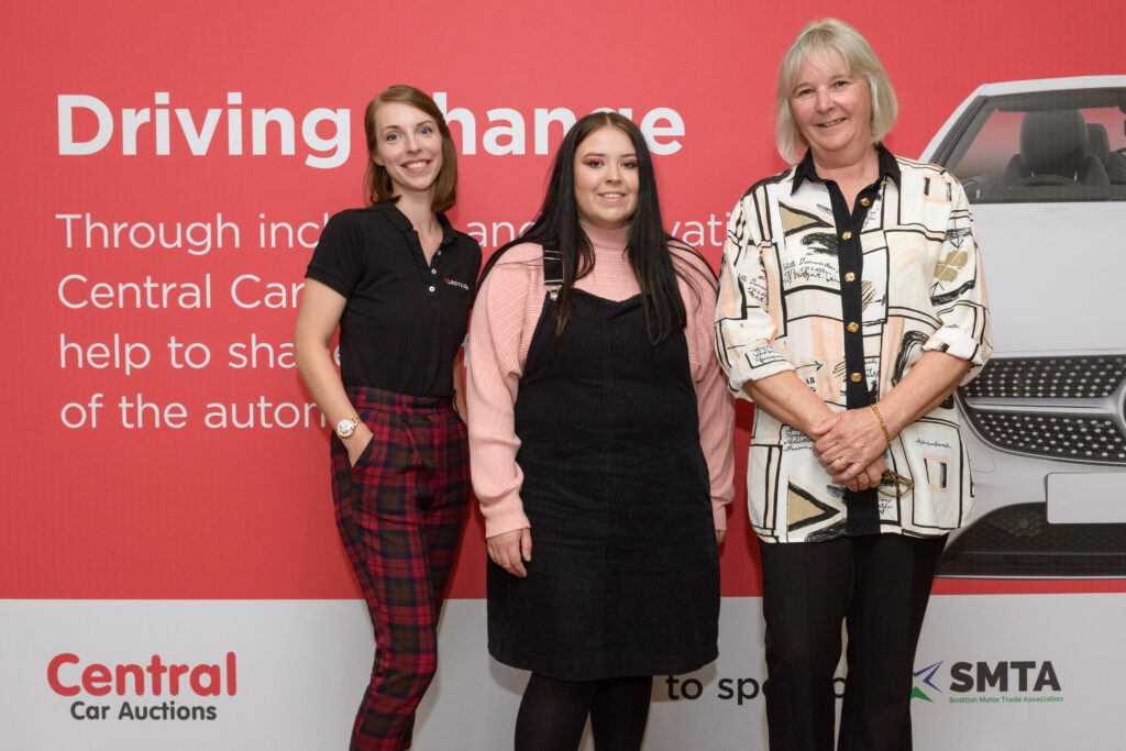 Females in Focus 2022 - SMTA